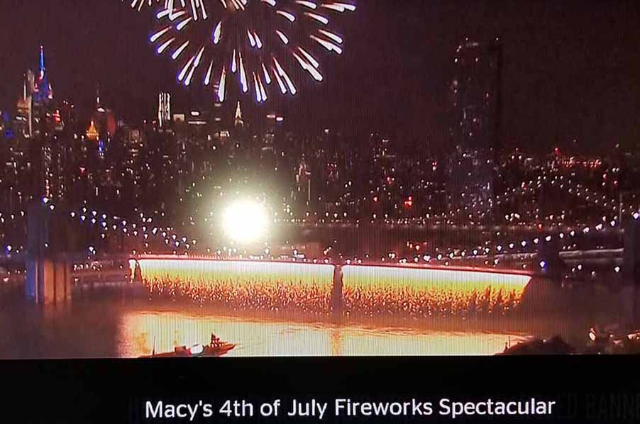 July 4th: Fireworks over the Verrazano and Brooklyn Bridges, Ridgecrest ...