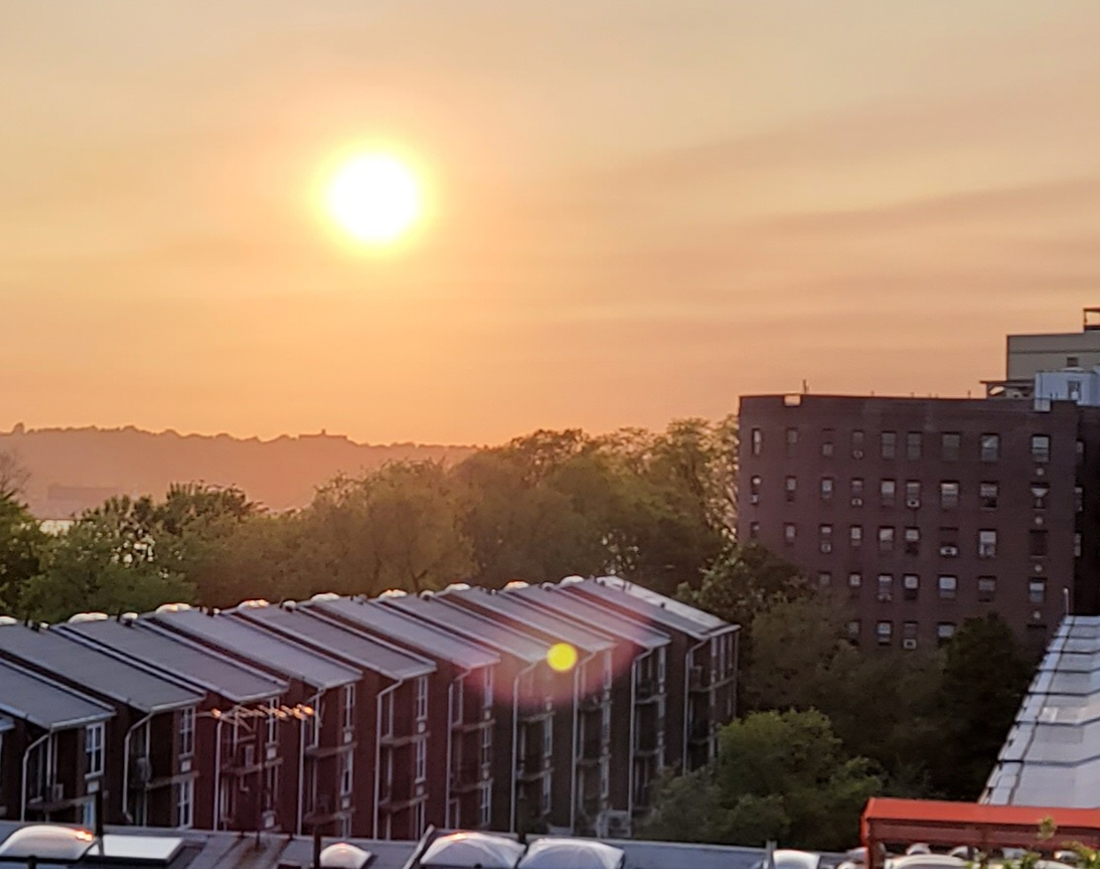 Climate Change - Canadian Wildfires Create Orange Haze and Sunsets ...